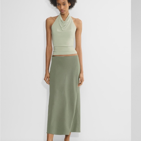 Aritzia | Tops | Aritzia Green Tower Top | Poshmark